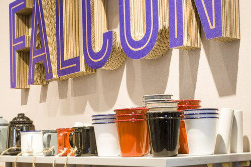FALCON ENAMELWARE IN PARIS — Falcon Enamelware