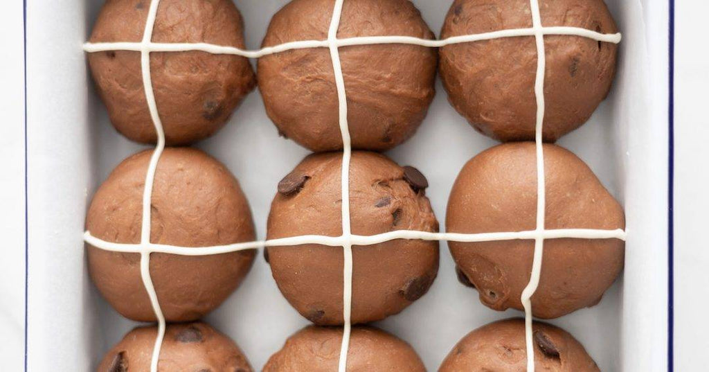 Chocolate Hot Cross Buns — Falcon Enamelware