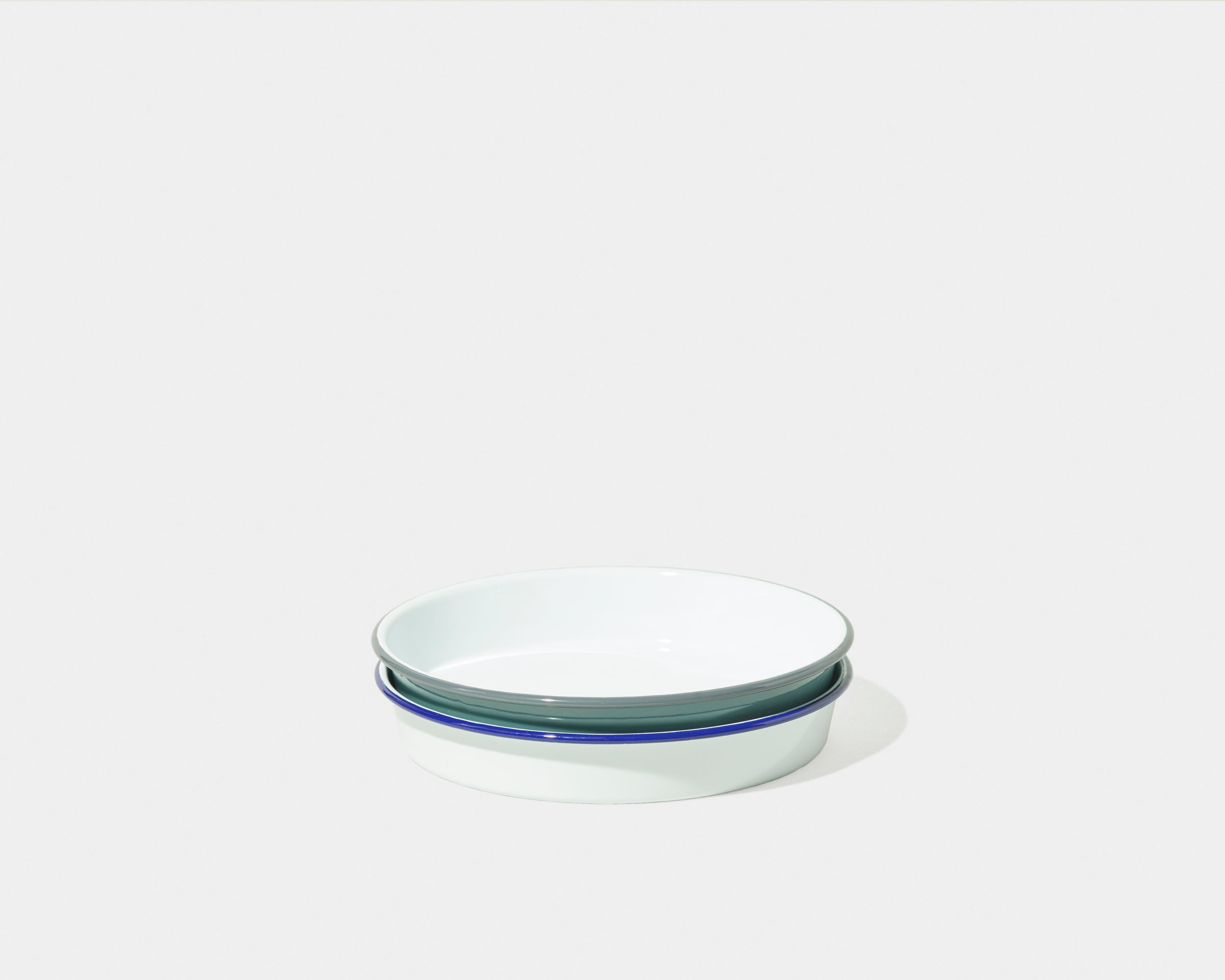 Cake Tin — Falcon Enamelware